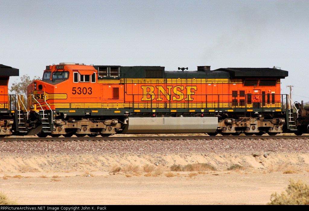 BNSF 5303